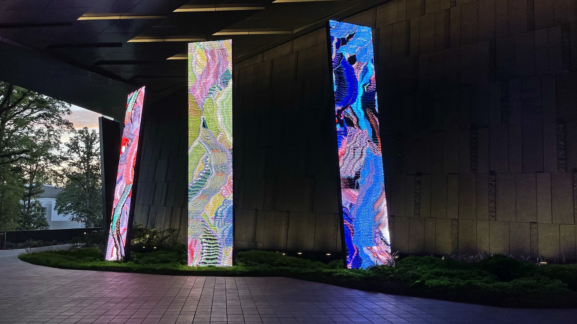 Studio Daniel Canogar