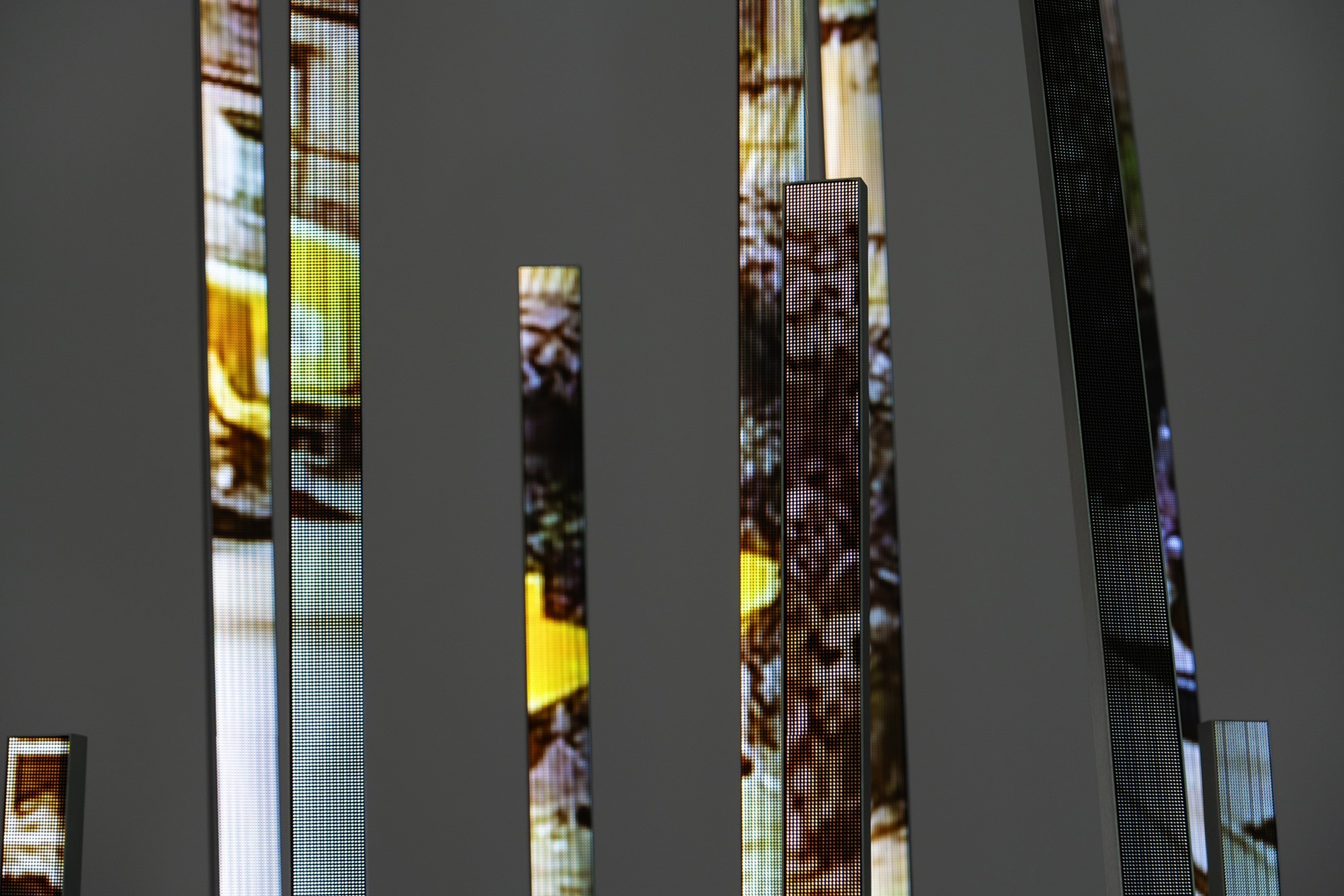 Studio Daniel Canogar